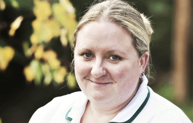 Laura Murton's Instagram, Twitter & Facebook on IDCrawl