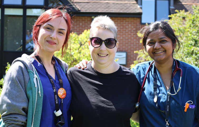 A visit from Dan puts smiles on faces | St Helena Hospice