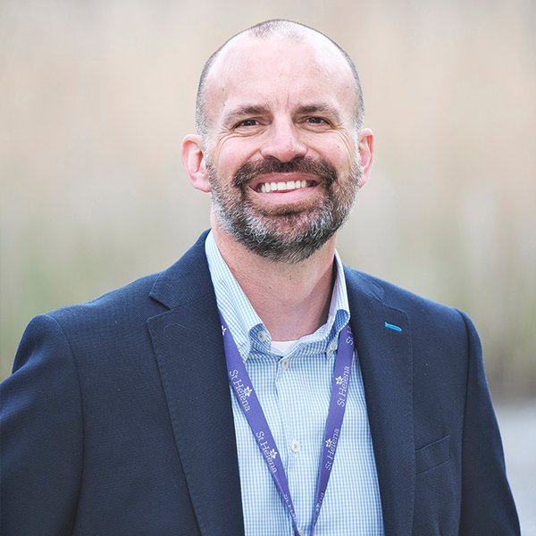 Meet the team | St Helena Hospice